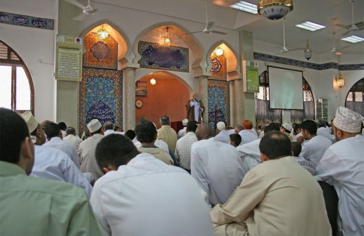 Larangan yang Diremehkan Ketika Jumatan